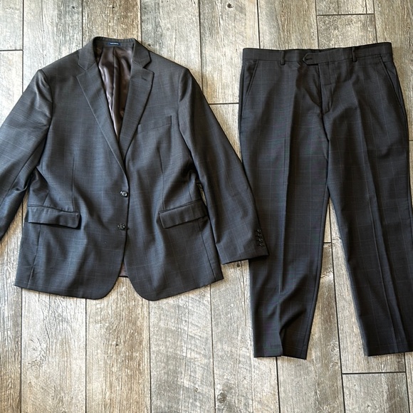 Stafford | Suits & Blazers | Mens Classic Brown Window Paine Suit ...